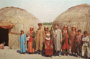 Tradiciones de los nómadas rusos en el Parlamento Europeo - RT