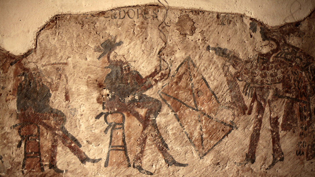 Descubren tres murales mayas de la época colonial durante la reforma de ...