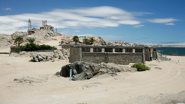 Las 10 'islas cárcel' más misteriosas del siglo XX
