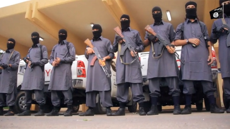 ISIS releases footage of its 'police' patrolling Libya streets — RT ...
