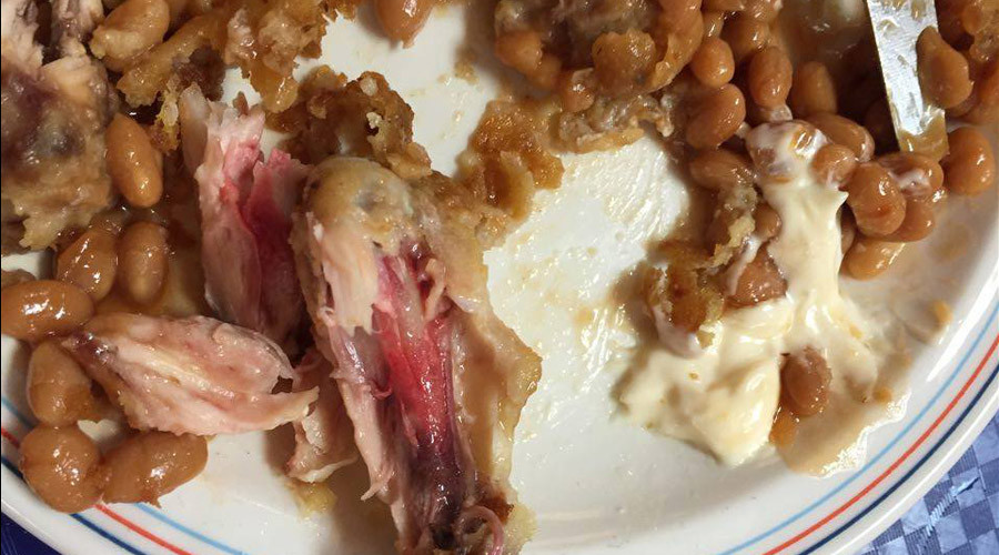 Meals to die for? Soldiers share photos of mold & maggots in army ...