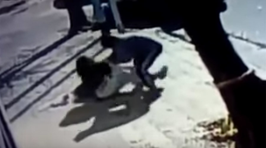 CCTV films man tackling woman to the ground in bid to take her baby ...
