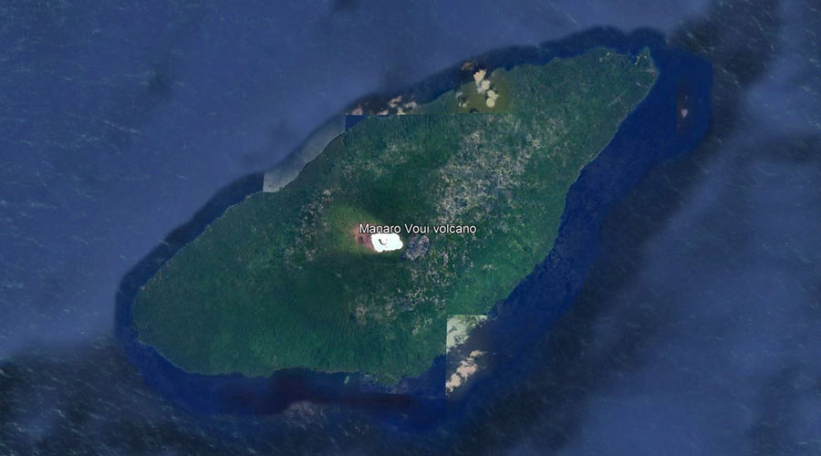 Red alert: Vanuatu island evacuations after volcanic eruption (PHOTOS ...