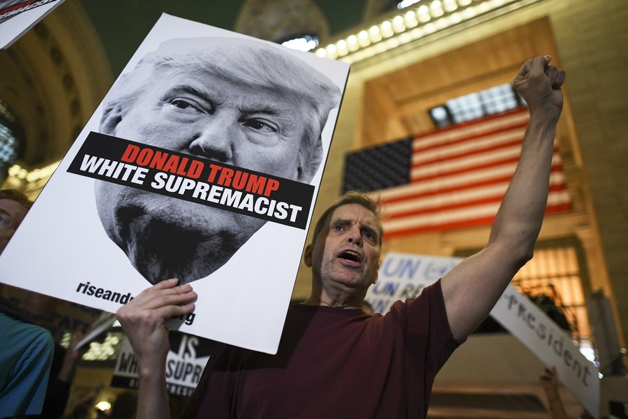 Assange Twitter account back tweeting as #ReconnectJulian campaign ...