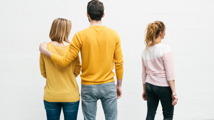 Three people in a polyamorous relationship recognized as legal parents ...