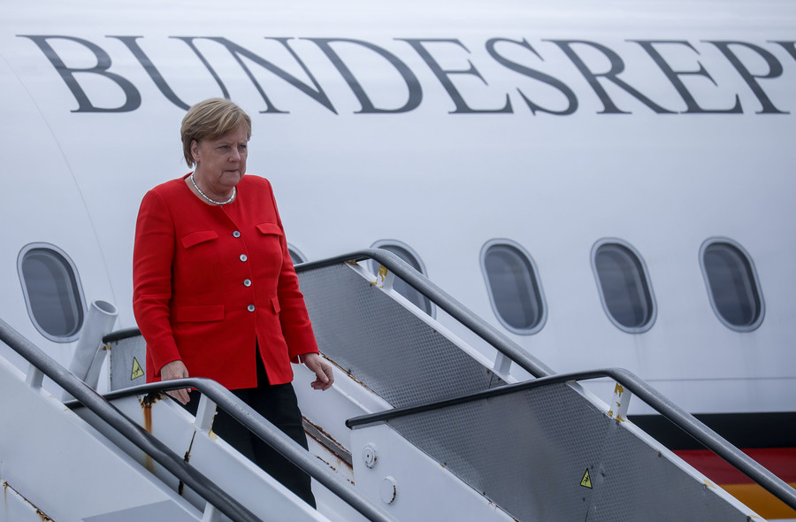 Merkel’s plane breaks down, makes emergency landing on way to G20 ...