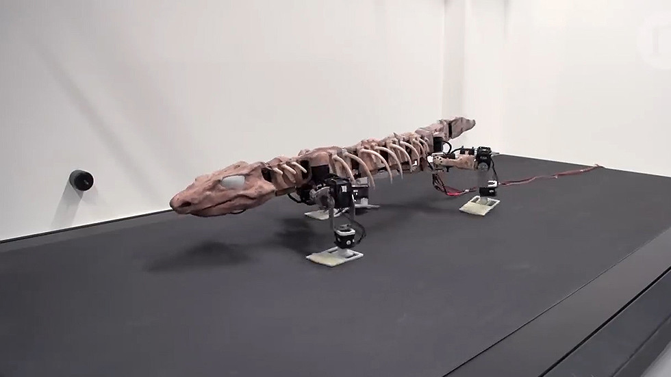 Scientists 'resurrect' giant prehistoric lizard as a walking robot ...
