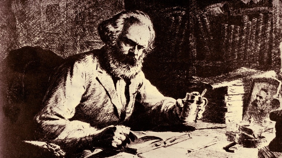 Karl Marx and London match women (E275) — RT Sputnik Orbiting the World