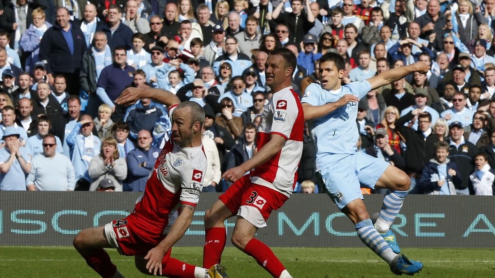 Thrills & spills: 5 classic Premier League title race moments — RT ...