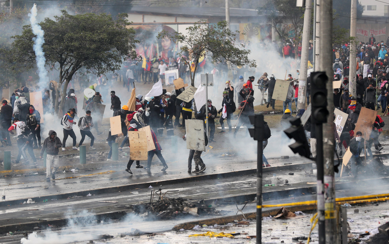 Riots return to streets of Ecuador’s capital despite previously imposed ...