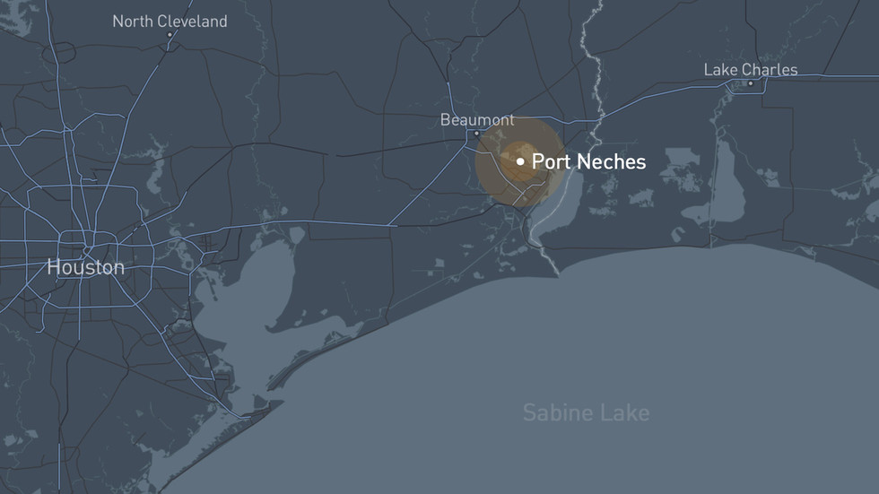 Massive explosion at chemical plant in Port Neches, Texas lights up ...