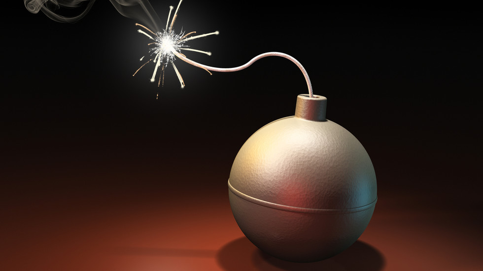 The ticking time bomb that could crush oil markets — RT Business News