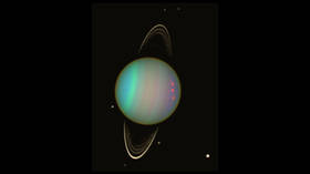 Mystery of Uranus’ rings & wonky rotation EXPLAINED by ancient icy ...