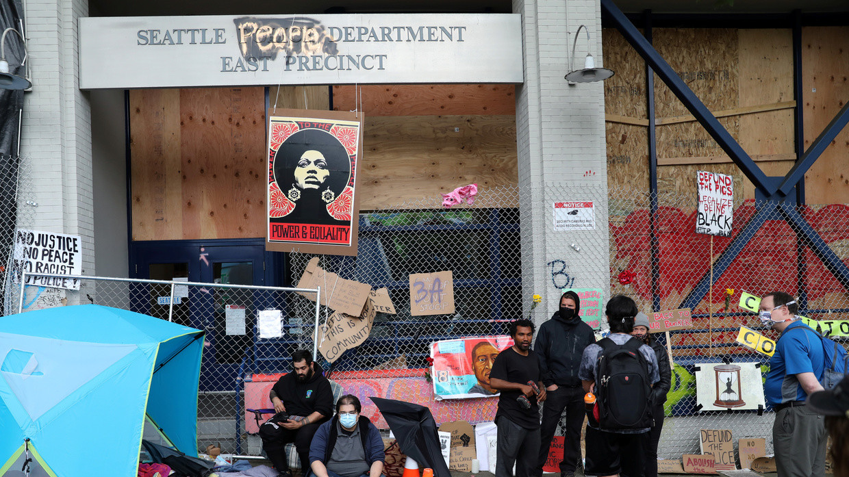 Warlord Raz of Chaz: AR-15 FOR EVERYONE!