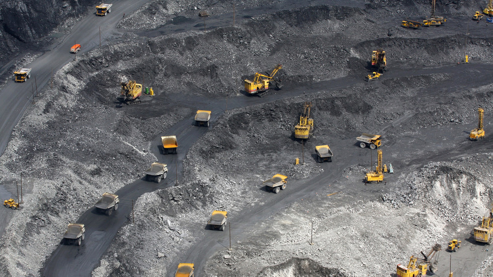 Russia’s largest gold mining company to boost output amid global ...