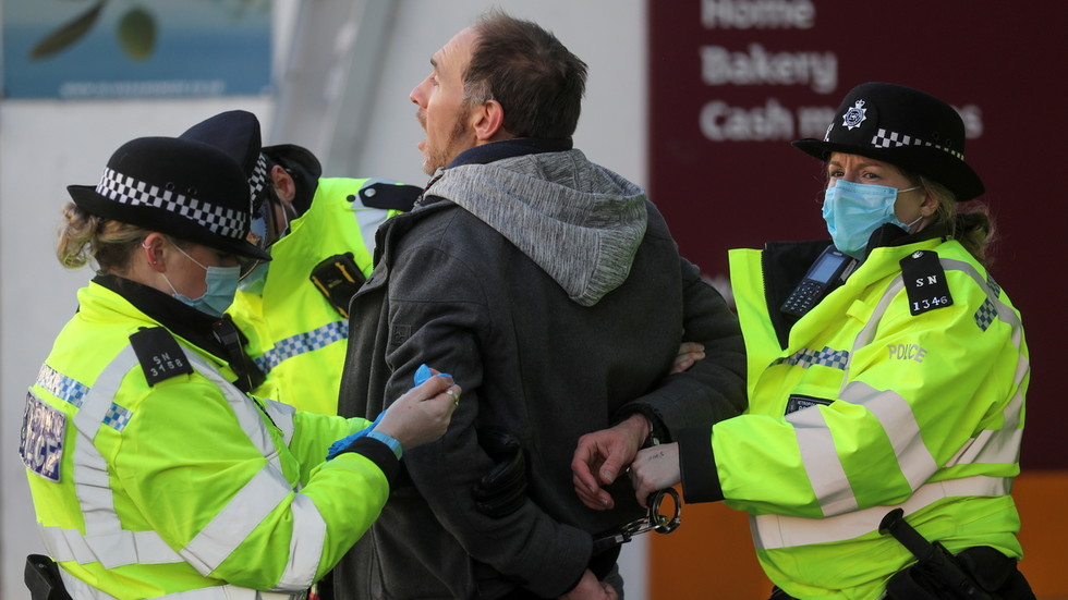 UK rolls back ‘fundamentally flawed’ £3.7 billion partial privatisation ...