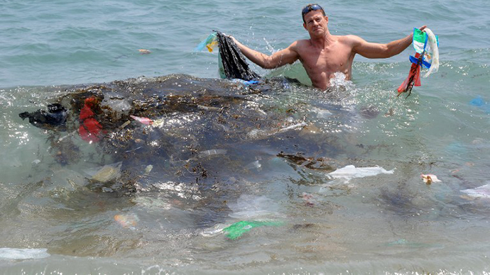 California coastline hosts ‘Great Pacific Garbage Patch’ — RT USA News