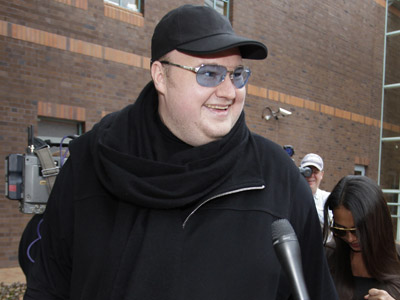 ReUpload: Kim Dotcom promises 'massive global network' — RT World News