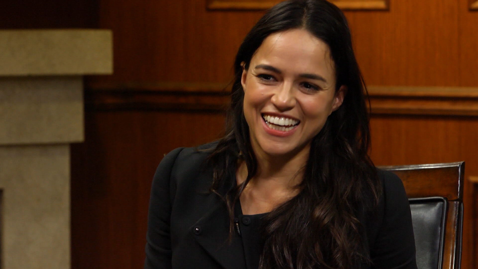 Larry King Now : Michelle Rodriguez — RT en français